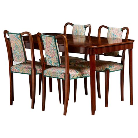 Vintage 68 Wood Folding Dining Table With Four Chairs Set At 1stdibs