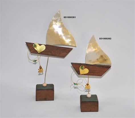 ΞΥΛΙΝΑ ΚΑΡΑΒΙΑ 23 ΧΕΙΡΟΠΟΙΗΜΑΤΑ