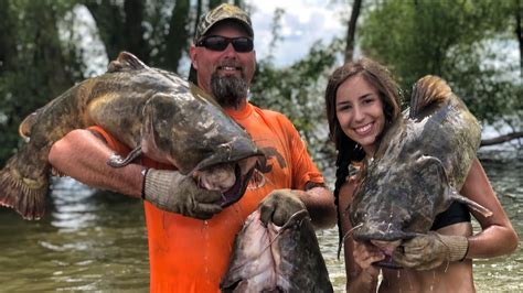 Noodling Season: Aly & Allison Go Noodling with Rend Lake Catfish ...