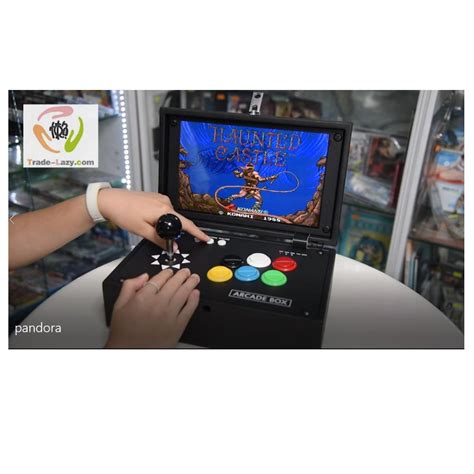 可自行安裝多達4300款遊戲 月光寶盒 6 潘朵拉盒 1300款街機 遊戲機連單打josystick及摺合式 10吋屏幕 迷你便攜式慳位