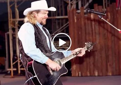 Toby Keith Does That Blue Moon Ever Shine On You