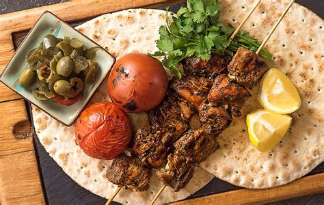 طرز تهیه جوجه کباب ذغالی خوشمزه؛ ترش، زعفرانی، تابه ای و