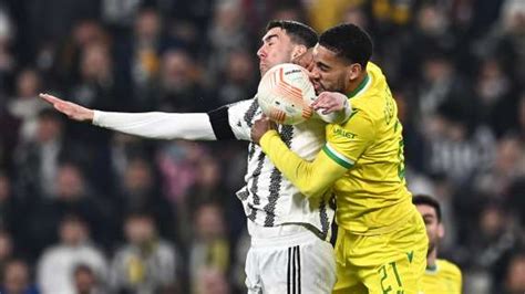 Moviola Gazzetta Dubbi Sul Mancato Rigore