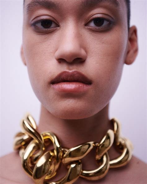 Fashions Age Of Hyperinflation Financial Times Htsi Magazine