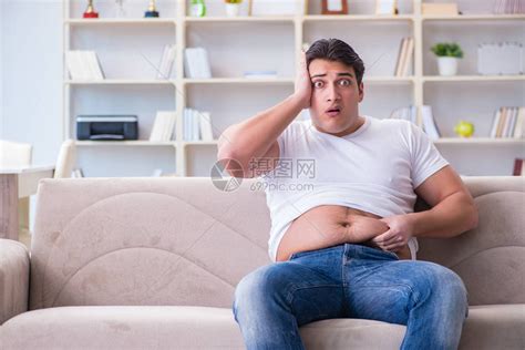 在饮食概念中超重高清图片下载 正版图片505036214 摄图网