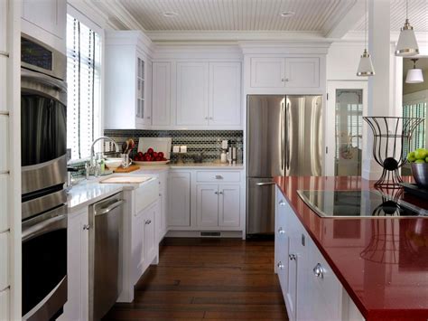 Quartz Kitchen Countertops Pictures And Ideas From Hgtv Hgtv