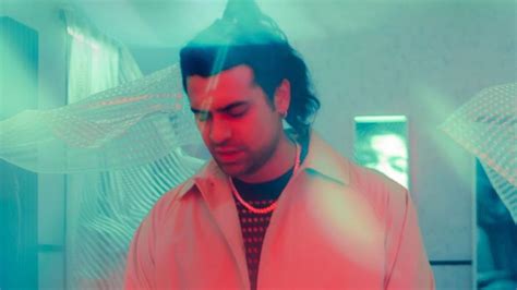 Hai Kaisi Kaisi Jubin Nautiyal Is Back With Yet Another Soulful Number