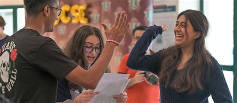 200 Past Papers No Social Media How Uae Students Prepared For Their