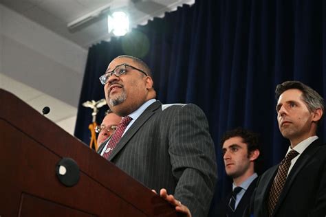 In Devastating Brief Manhattan Da Alvin Bragg Says Trumps Felony