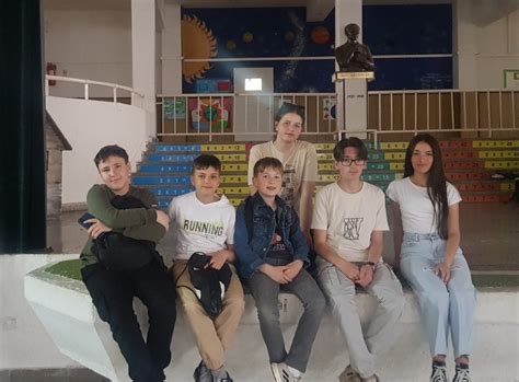 ООУ „НИКОЛА КАРЕВ“ Page 7 Општинско основно училиште „Никола Карев“ Радовиш