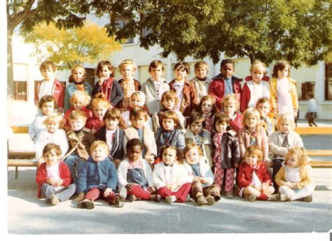 Photo De Classe Marie Curie De 1973 Marie Curie Copains Davant