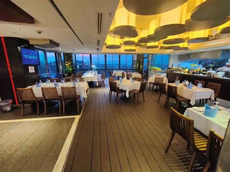 Sky Pool Rooftop Restaurant In Gulshan Shopalian