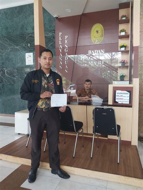 Diduga Langgar Kode Etik LQ Indonesia Law Firm Laporkan Tiga Hakim