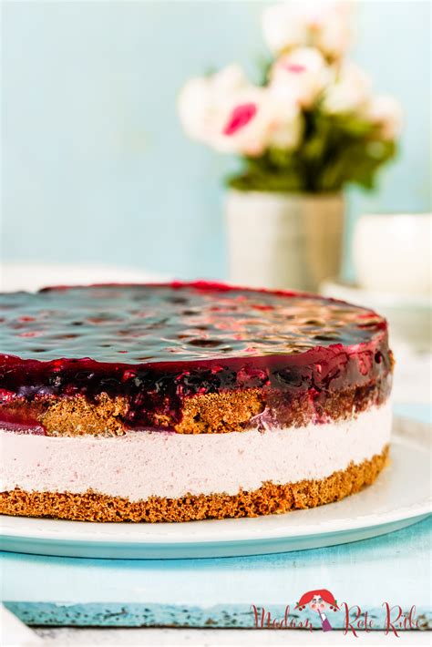 Himbeer Sahnecreme Torte Mit Dinkelvollkorn Biskuit Madam Rote Rübe