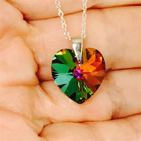 Vitrail Medium Crystal Heart Crystal Elegance