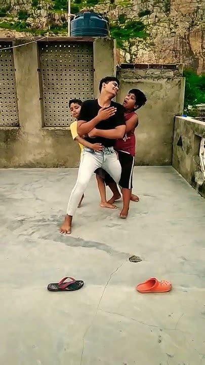 Nikki Saini Short Vedio😄😁 Youtube