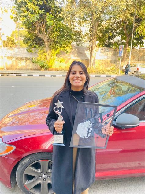 Niharika Jain Agrawal On Linkedin First Award After Rejecting Tons Of