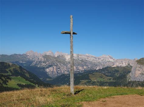 Wooden Cross Sella Pass Free Photo On Pixabay Pixabay
