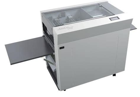 Machine de découpe d imprimerie uchida aerocut one