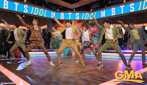 Bts（防弾少年団）、nyタイムズスクエアでパフォーマンス！ Tvで生中継され世界を魅了 動画 Kpop Monster