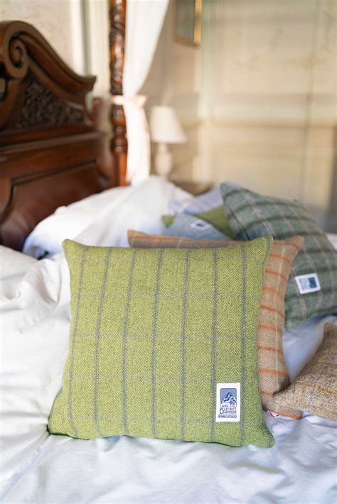 Cushions Medium Lake District Tweed