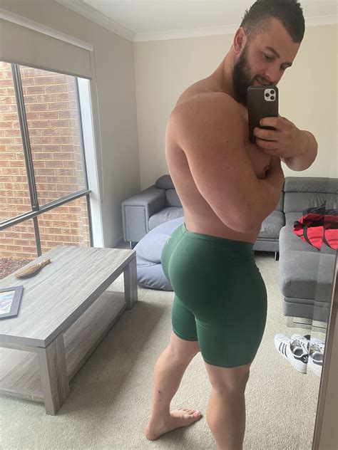 Nathan Morriss Feet