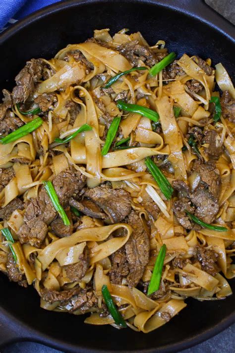 Beef Chow Fun {stir Fried Ho Fun Noodles} Tipbuzz