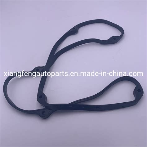 Auto Engine Accessory Rubber Valve Cover Gasket for Mitsubishi V31 ...