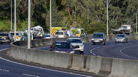 South Eastern Freeway Five Car Crash In Heysen Tunnels Causes Major