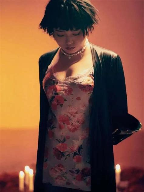 北大才女何必拼性感！李雪琴上《男人装》，这次的“尺度”有点尴尬新浪新闻