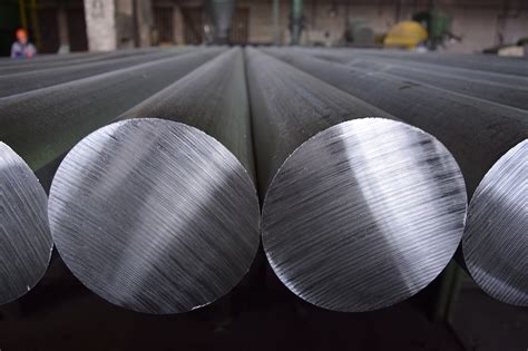 Aluminium: Werkstoff der Zukunft? | FAIReconomics
