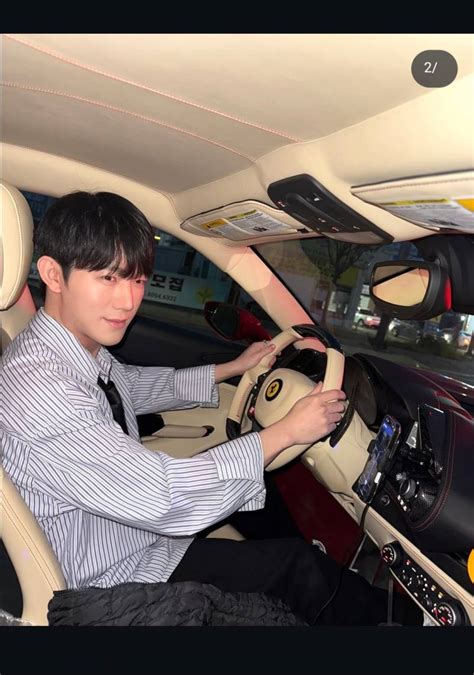 [잡담] 와 이 사람 개잘생겼다 인스티즈 Instiz 일상 카테고리