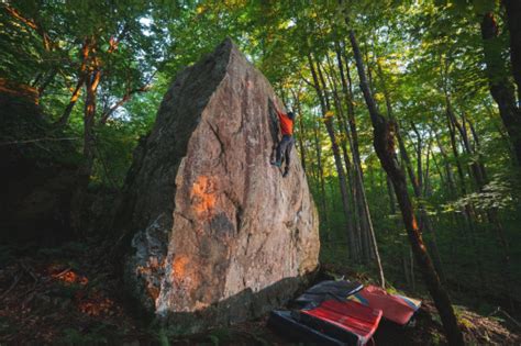 De Nouveaux Sommets Pour Lescalade De Bloc Géo Plein Air
