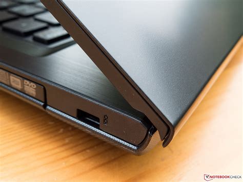 Lenovo Ideapad Z Notebook Review Notebookcheck Net Reviews