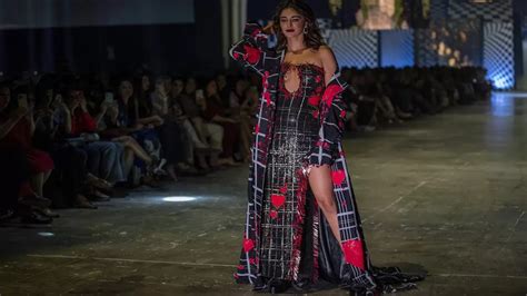 Lakme Fashion Week Bollywood Celebs Descend At The Prestigious Ramp Walk