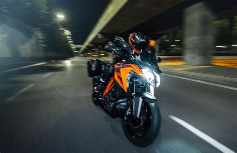 Ktm Taiwan 重型機車 台灣總代理安東貿易
