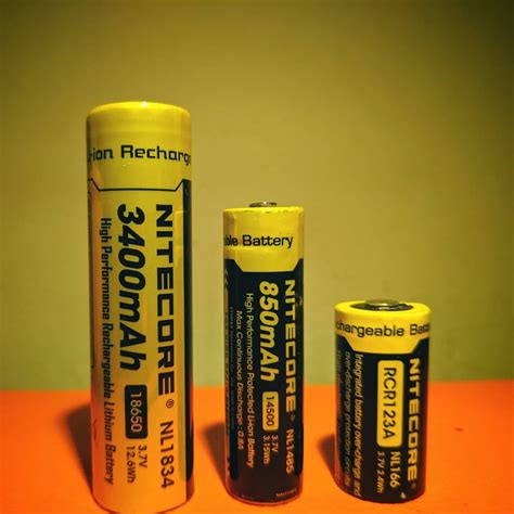 Baterai Li Ion Untuk Senter Led