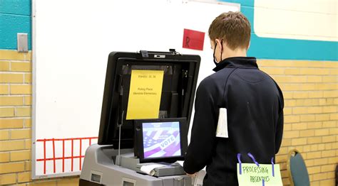 Us Appeals Court Rules Against Town That Removed Voting Machines Last Year Wpr