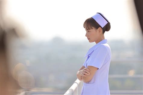 ควีนดราม่า บี น้ำทิพย์ ปล่อยของน้ำตาสั่งได้ ถ่ายทอดบทหลอน พยาบาลสาว