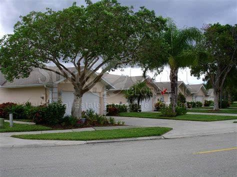 CROWN POINTE VILLAS At CROWN POINTE Real Estate Naples Florida Fla Fl