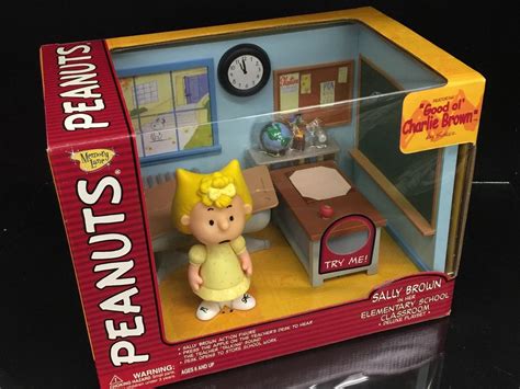 Peanuts Sally Elementary Classroom Playset Memory Lane Collectible