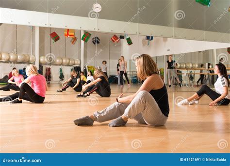 Dance Class For Women Editorial Photo Image Of Latin 61421691
