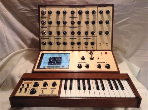 Controller Controller Sequencer