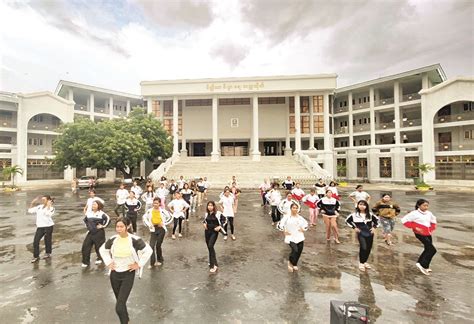 ပညာရေးဝန်ကြီးဌာနရှိ တက္ကသိုလ်၊ ဒီဂရီကောလိပ်ပေါင်းစုံ လူငယ်သီတင်းပတ