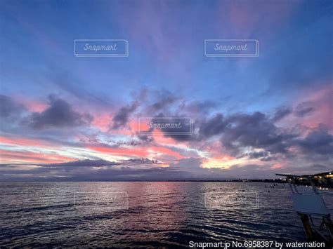 夕暮れの空の写真・画像素材 Snapmart（スナップマート）