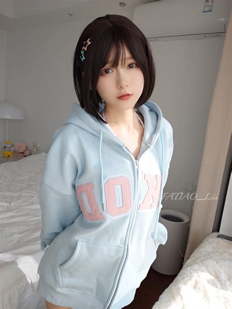 4k 写真分享 发条少女 迷之呆梨 Fantia2022 11 27 短い髪の少女 哔哩哔哩