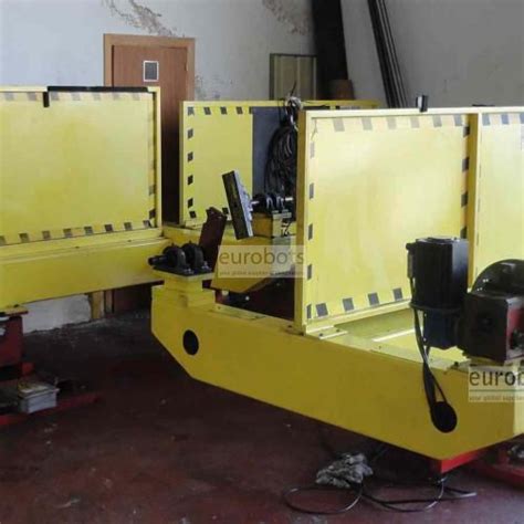 Used Robot Comau Arc Welding Cell With 2 Double Axis Positioners