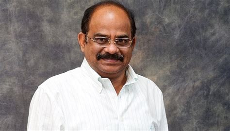 Akula Satyanarayana Joins Ysrcp ఆకుల సత్యనారాయణ