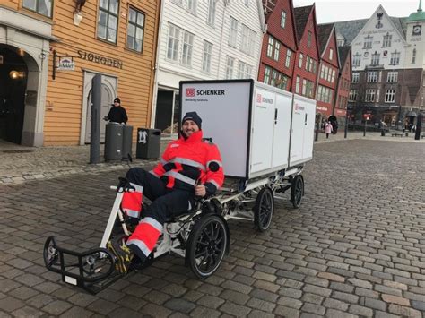 The Sustainable Urban Package Delivery Method Of The Future Electric