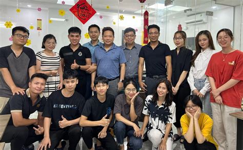 WIZ TECHNOLOGIES S PTE LTD SME100 Awards